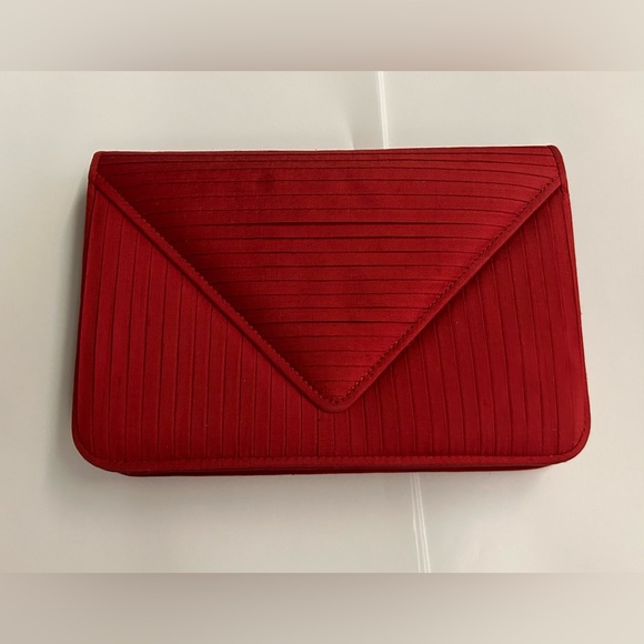 Jim Thompson | Bags | New Jim Thompson Red Clutch Or Shoulder Bag ...